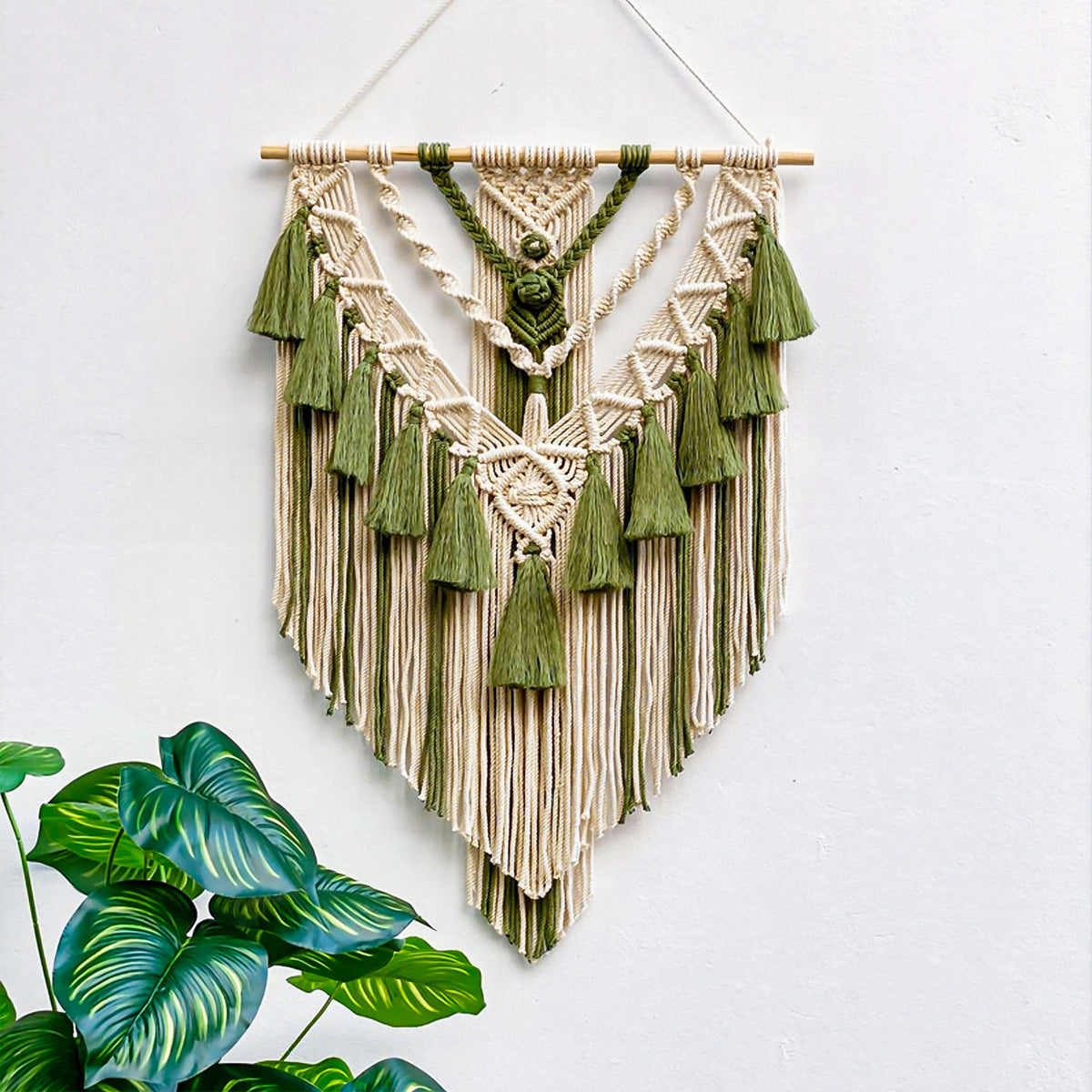 Tapiz de Macramé Hecho a Mano "Ebony"